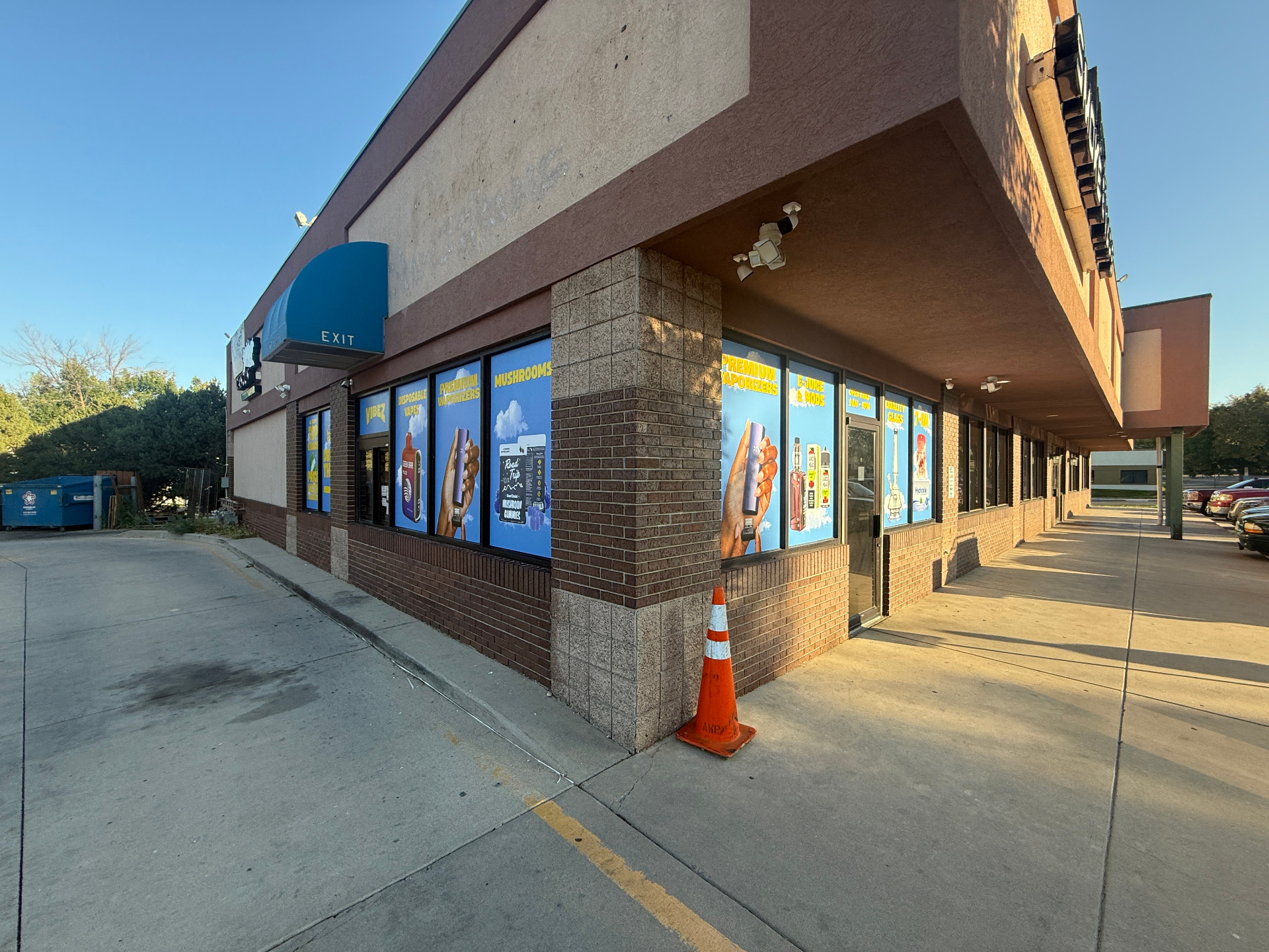 Retail Store Graphics & Signage Denver | Window Displays & Promotional ...