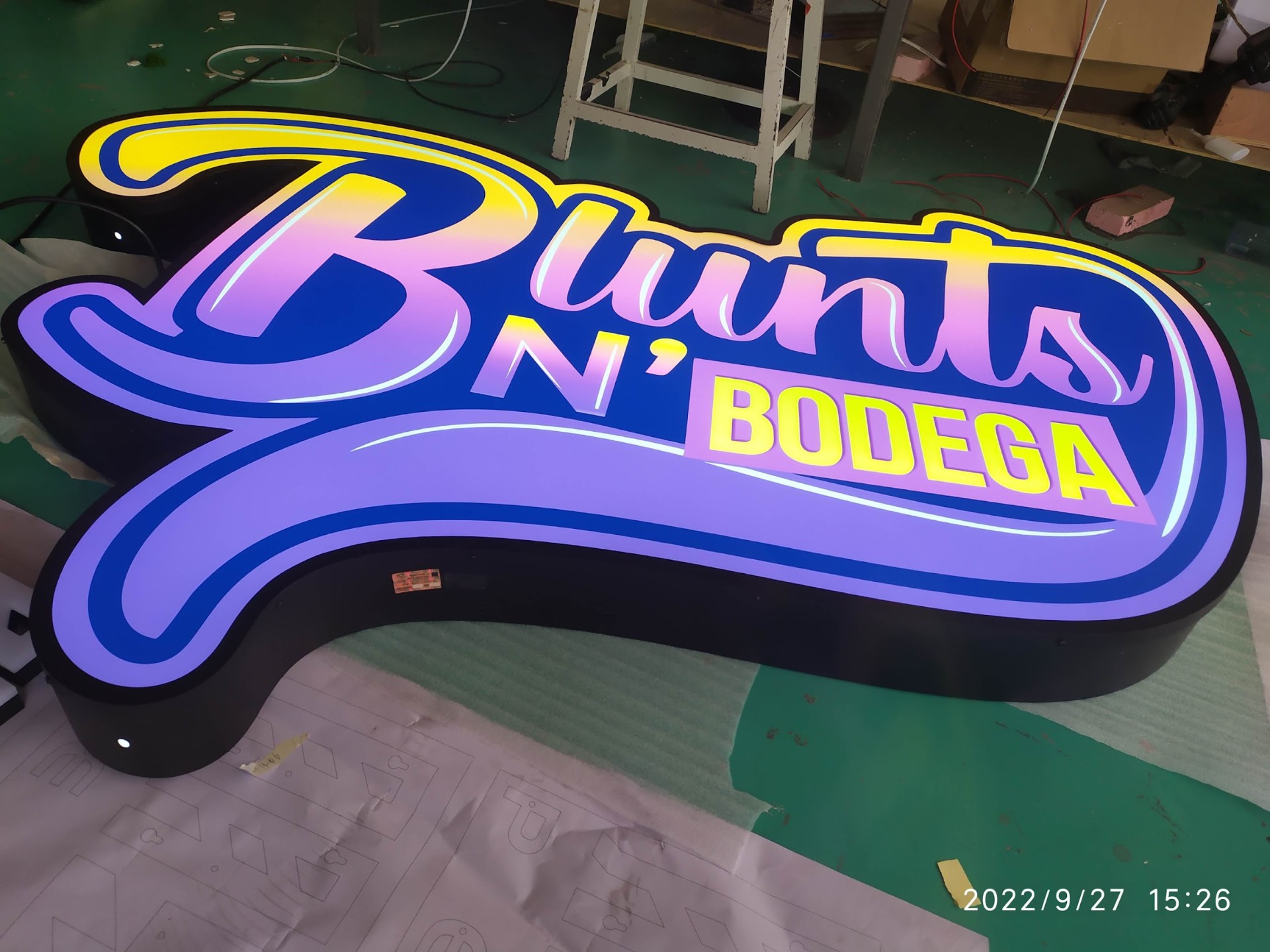 Custom LED Lightboxes | 10-14 Day Delivery | ShyneBox